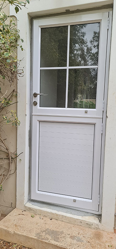Stacking Doors, Doors, Windows Design & Installed by Custom Aluminium